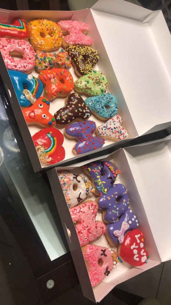 COUNTRY DONUTS - 21 Reviews - 4524 Golden Triangle Blvd, Keller, TX - Yelp