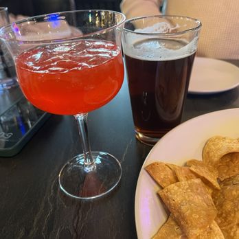 BIRDEEZ - Updated June 2025 - 226 Photos & 68 Reviews - 151 N Sierra St ...