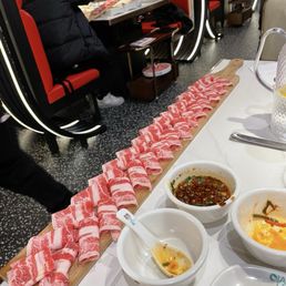 QIAO LIN HOTPOT - CHICAGO DOWNTOWN - Updated July 2025 - 284 Photos ...