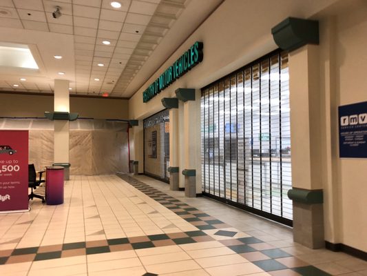 WATERTOWN MALL - 57 Photos & 32 Reviews - 550 Arsenal St, Watertown ...