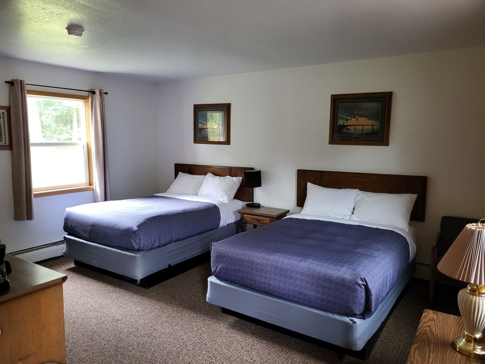 PINE WOOD MOTEL - Updated August 2025 - 23862 WI-35, Siren, Wisconsin ...