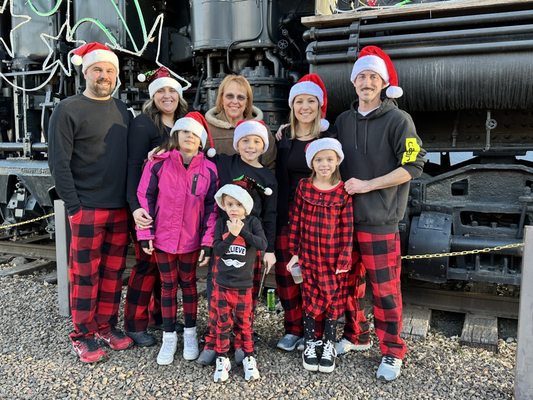 POLAR EXPRESS EXPERIENCE - Updated November 2025 - 265 Photos & 170 ...