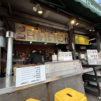 THE CRAB STATION - Updated May 2025 - 639 Photos & 391 Reviews - 2803 ...