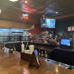 HALF SHELL OYSTER HOUSE - Updated January 2026 - 384 Photos & 195 ...