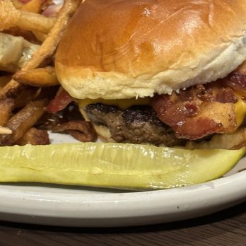 HECK’S CAFE - Updated February 2025 - 138 Photos & 120 Reviews - 3355 ...