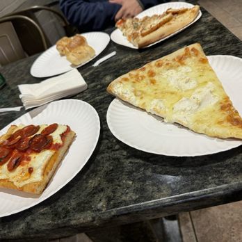 PIZZA CENTRE - Updated January 2026 - 24 Photos & 74 Reviews - 374 ...
