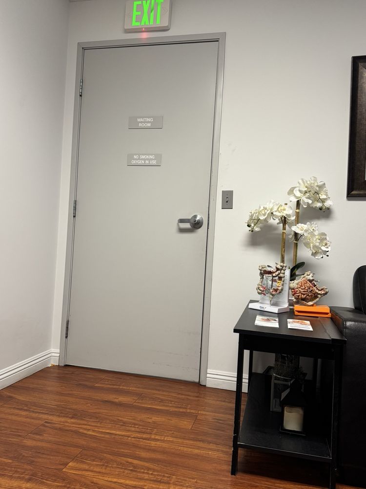 VALLEY ENDOSCOPY CENTER - Updated May 2026 - 49 Reviews - 18425 Burbank ...
