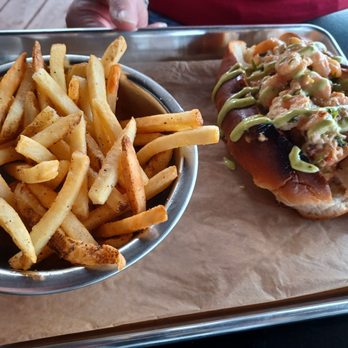 THE WATERFRONT - Updated December 2024 - 109 Photos & 74 Reviews - 1 ...