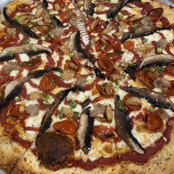 IV PIZZA PUB - Updated January 2026 - 35 Photos & 61 Reviews - 6533 ...