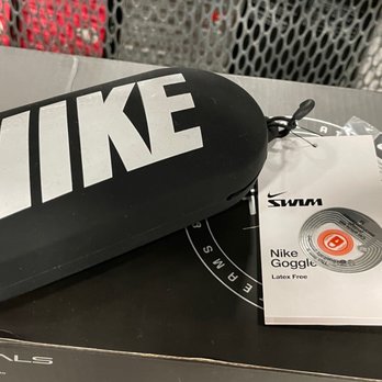 GEORGETOWN MARKET PLACE - Updated January 2026 - 19 Photos - 280 Guelph ...