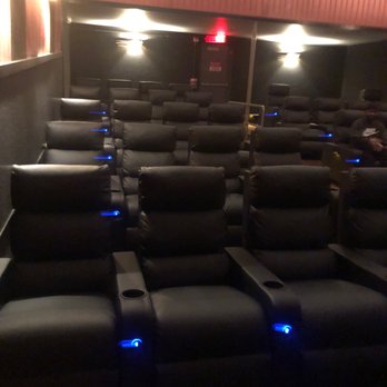 AMC PERU MALL 8 - Updated October 2025 - 21 Photos & 28 Reviews - 3940 ...