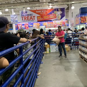 S&R MEMBERSHIP SHOPPING - Shopping Centers - 30 Congressional Ave ...