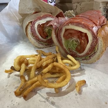 HEFTY LEFTY’S HOAGIES AND GRINDERS - Updated December 2025 - 76 Photos ...