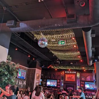 FOX ON JOHN - Updated December 2024 - 413 Photos & 198 Reviews - 106 ...