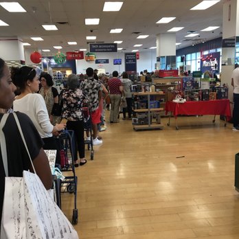 MARSHALLS - Updated December 2025 - 22 Photos & 40 Reviews - 3301 Coral ...