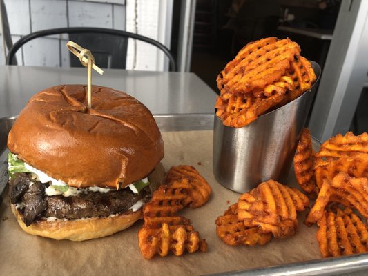 MESA BURGER - SANTA BARBARA - 407 Photos & 485 Reviews - 315 Meigs Rd ...