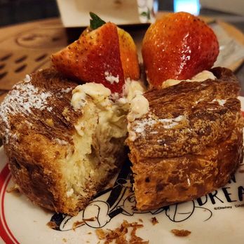 DAAN GO CAKE LAB - Updated October 2025 - 380 Photos & 63 Reviews ...