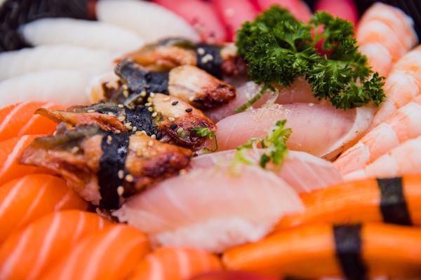 HUG SUSHI - Updated December 2025 - 216 Photos & 77 Reviews - 550 ...