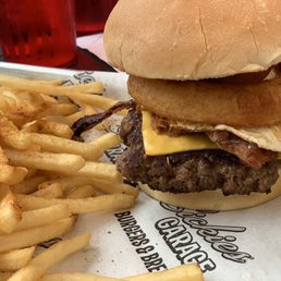 SICKIES GARAGE BURGERS & BREWS - 126 Photos & 182 Reviews - 3431 ...
