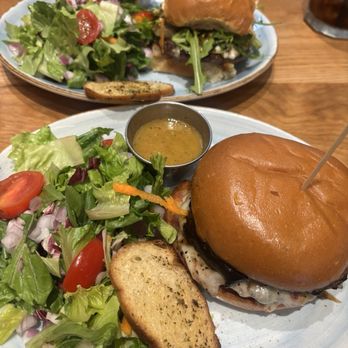 ATLAS TAVERN - Updated October 2025 - 430 Photos & 273 Reviews - 8944 ...