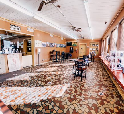 THE COFFEE SHOPPE - Updated March 2025 - 33 Photos & 39 Reviews - 308 ...