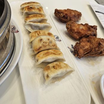 SUPER DUMPLING - Updated May 2024 - 258 Photos & 86 Reviews - 1500 E ...