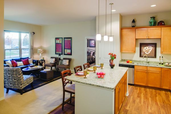 WIND CREST - Updated December 2025 - 73 Photos & 17 Reviews - 3235 Mill ...