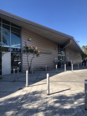 ENCINO-TARZANA BRANCH LIBRARY - Updated October 2025 - 35 Photos & 71 ...
