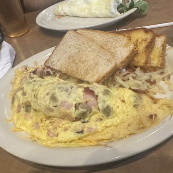 CAFE JAVA - ROUND ROCK - Updated November 2025 - 1085 Photos & 1069 ...