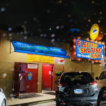 FLEETWOOD ROLLER RINK - Updated December 2025 - 70 Photos & 93 Reviews ...