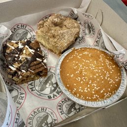 MARIACHI BAKERY - Updated July 2025 - 319 Photos & 216 Reviews - 9131-B ...