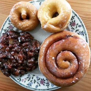 MASTER HOMEMADE DONUTS - Updated October 2025 - 48 Photos & 54 Reviews ...