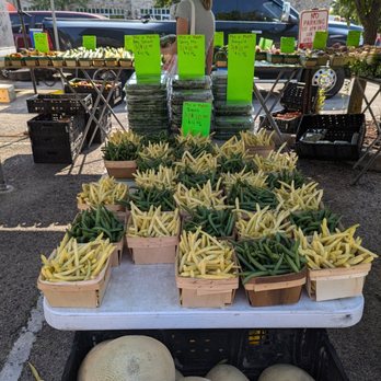 GENEVA FRENCH MARKET - Updated December 2025 - 17 Photos - S 4th St ...