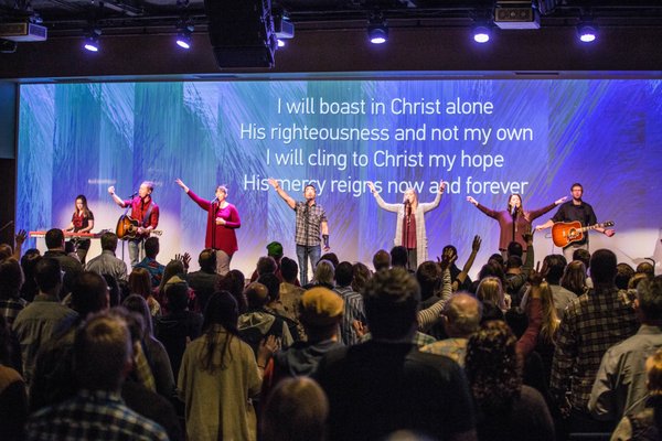 CANYON HILLS COMMUNITY CHURCH - Updated 05/2025 - 26 Photos & 18 ...