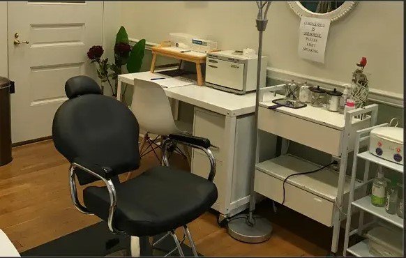 JUNU’S EYEBROWS - Updated August 2025 - 29 Photos - 426 Broadway St ...