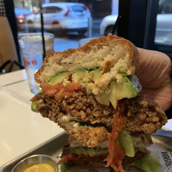 GORDON RAMSAY BURGER - Updated October 2024 - 269 Photos & 157 Reviews ...