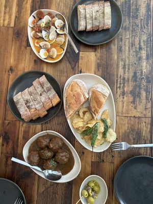 ANSOTS BASQUE CHORIZOS & CATERING - Updated September 2024 - 126 Photos ...