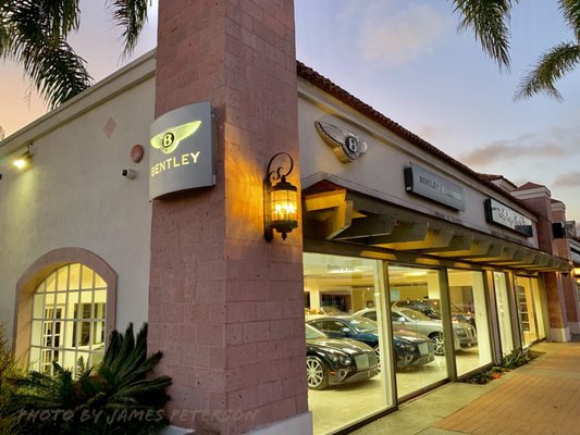 O’GARA SAN DIEGO - Updated May 2026 - 42 Photos & 38 Reviews - 7440 La ...