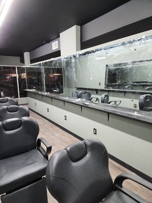 PAPITO BLESSEDHANDS BARBER ACADEMY - Updated July 2025 - 1809 W Berry ...