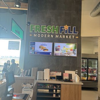 FRESH FILL W/ JUICE IT UP! - Updated March 2025 - 70 Photos & 63 ...