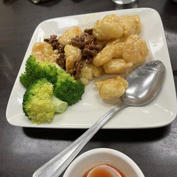 GOLDEN TREE RESTAURANT - Updated November 2025 - 446 Photos & 324 ...