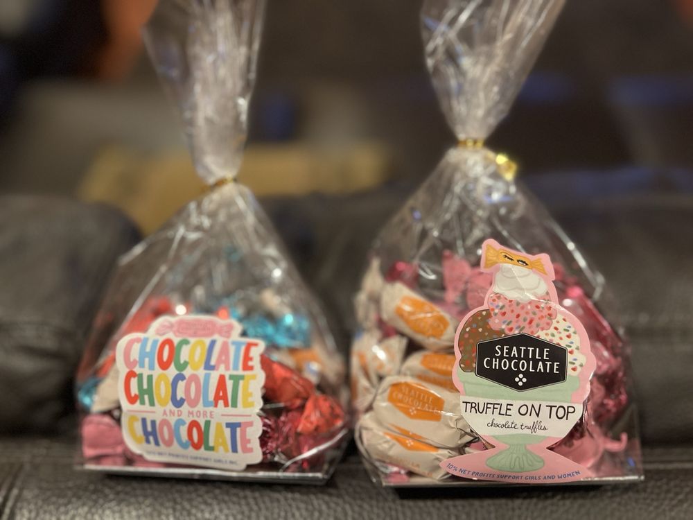 SEATTLE CHOCOLATE - Updated October 2025 - 63 Photos & 36 Reviews ...