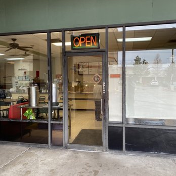 YELLOW RIVER RESTAURANT - Updated January 2026 - 70 Photos & 41 Reviews ...