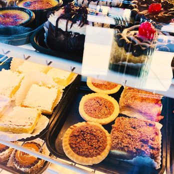 MERRITT’S BAKERY - Updated August 2024 - 95 Photos & 50 Reviews - 9521 ...