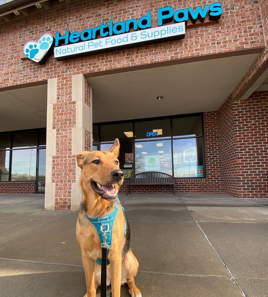 HEARTLAND PAWS - Updated January 2025 - 44 Photos - 525 N 155th Plz ...