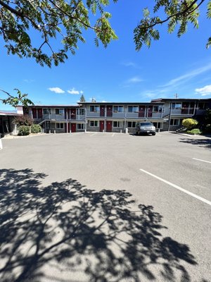 TIMBERS INN AND SUITES - Updated August 2025 - 52 Photos & 89 Reviews ...