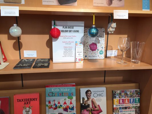 ELMHURST PUBLIC LIBRARY - 69 Photos & 81 Reviews - 125 S Prospect Ave ...