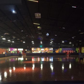 FUN WAREHOUSE - Updated June 2025 - 80 Photos & 64 Reviews - 2349 Dick ...