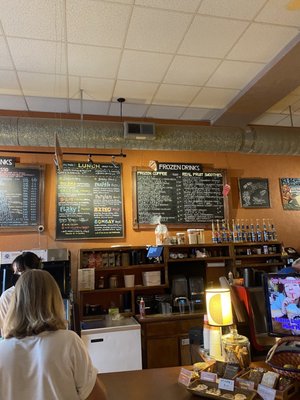 MUDHOUSE COFFEE - 139 Photos & 213 Reviews - 323 South Ave, Springfield ...