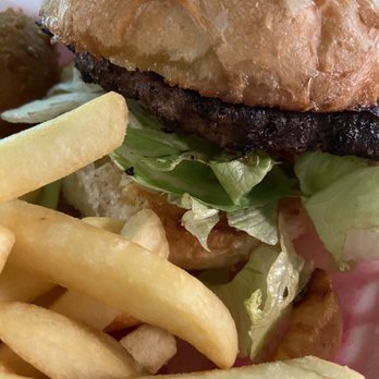 FAT WILLIE’S FISH CAMP - 131 Photos & 28 Reviews - 1912 Main St ...